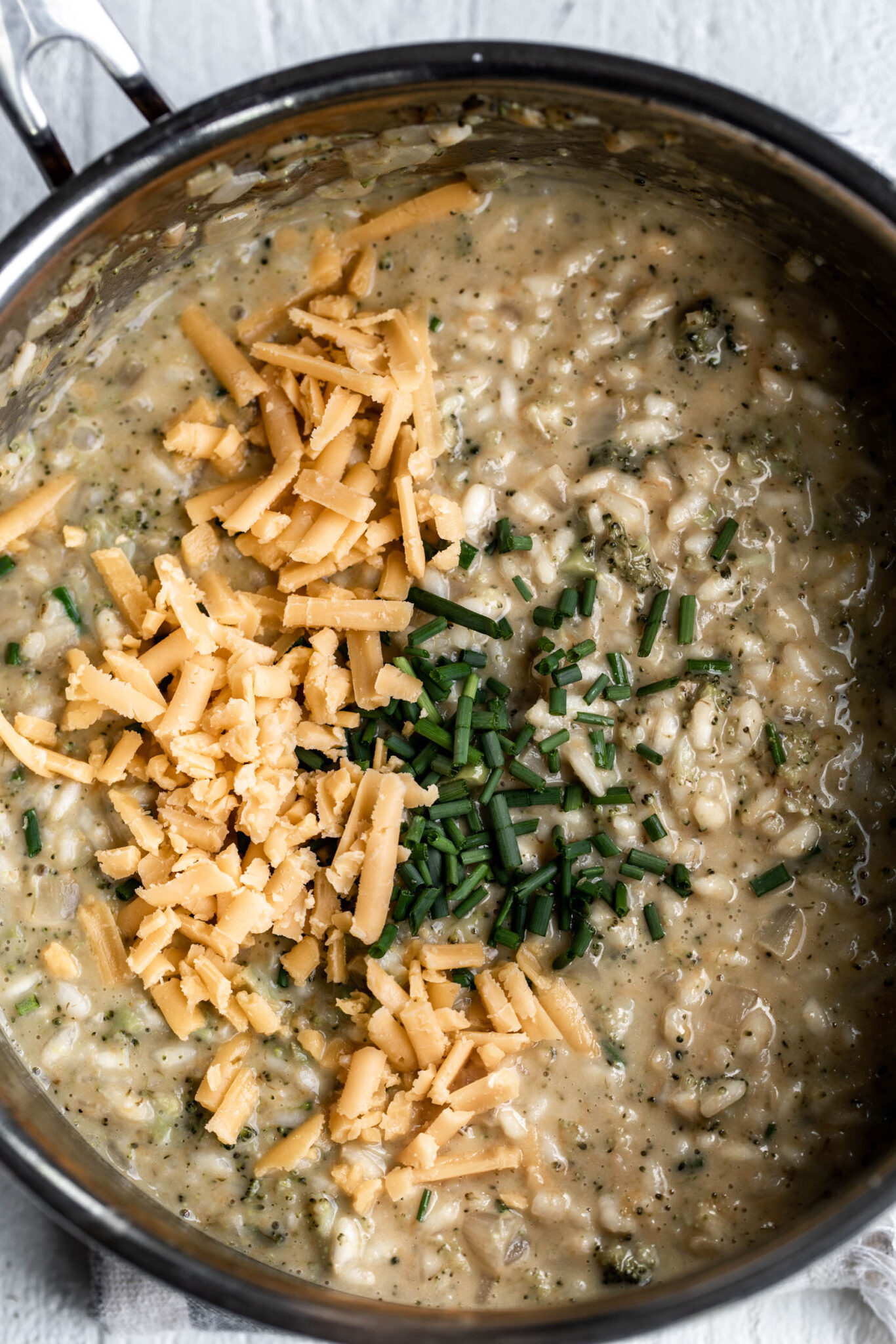 Broccoli Cheddar Risotto - Cooking with Cocktail Rings