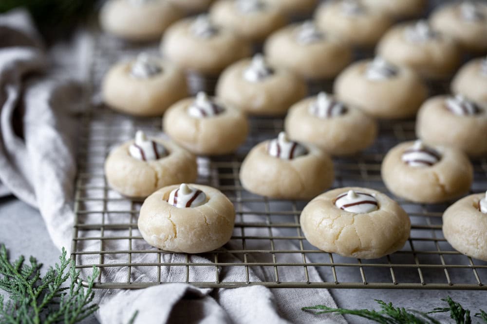 Cream Cheese Cookies - Cooking with Cocktail Rings