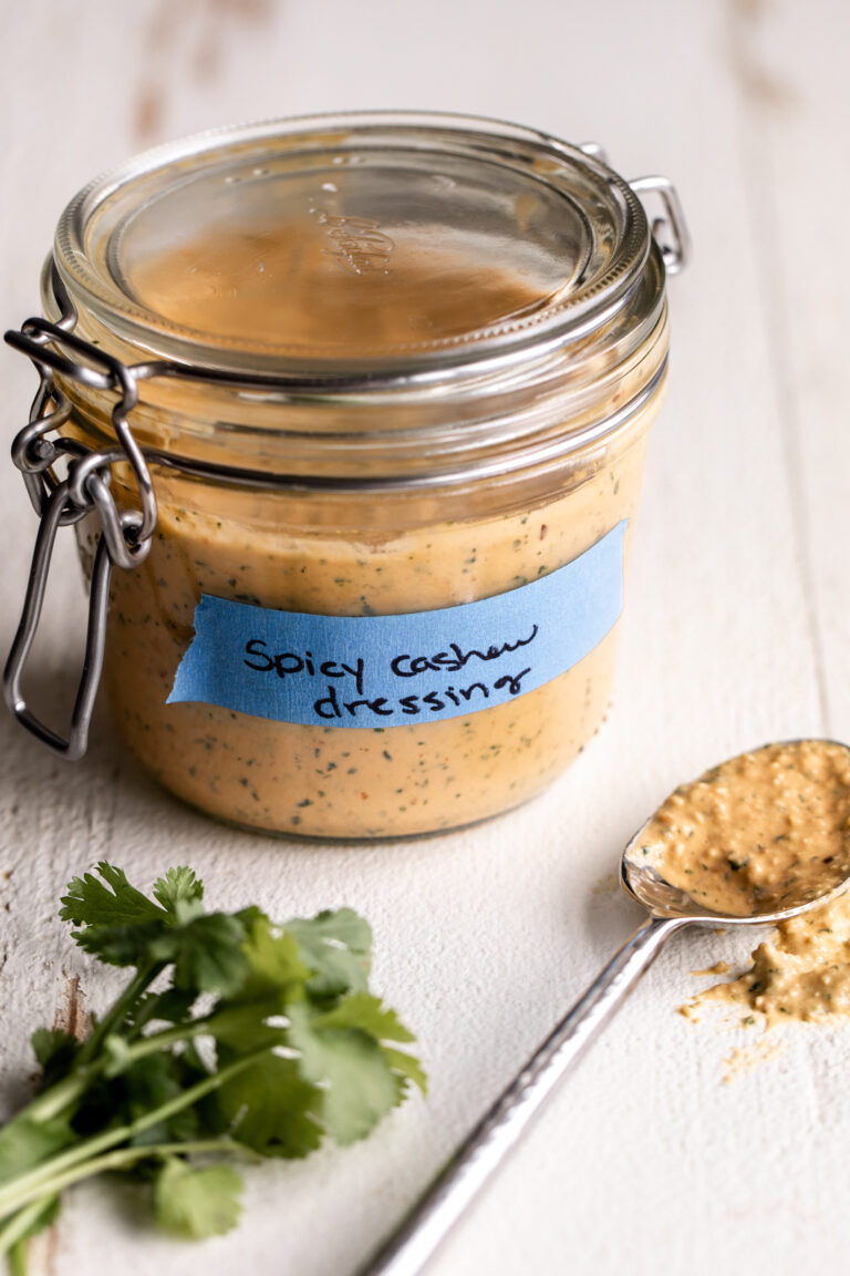 Sweetgreen Copycat Spicy Cashew Dressing Recipe (Quick & Easy ...