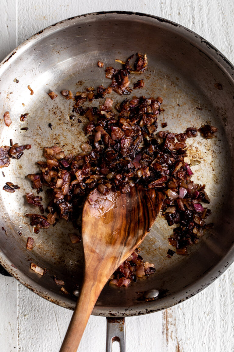 Cheeseburger Dumplings - Cooking with Cocktail Rings