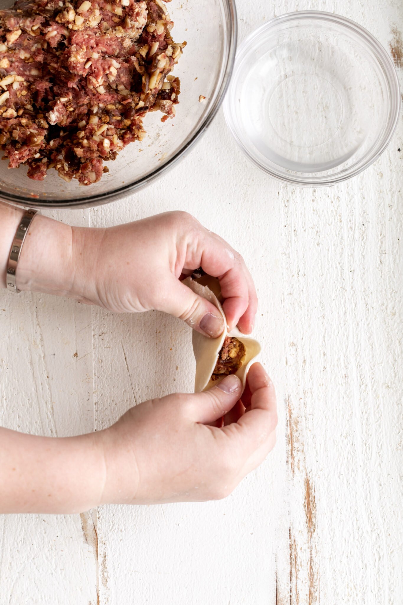 Cheeseburger Dumplings - Cooking with Cocktail Rings