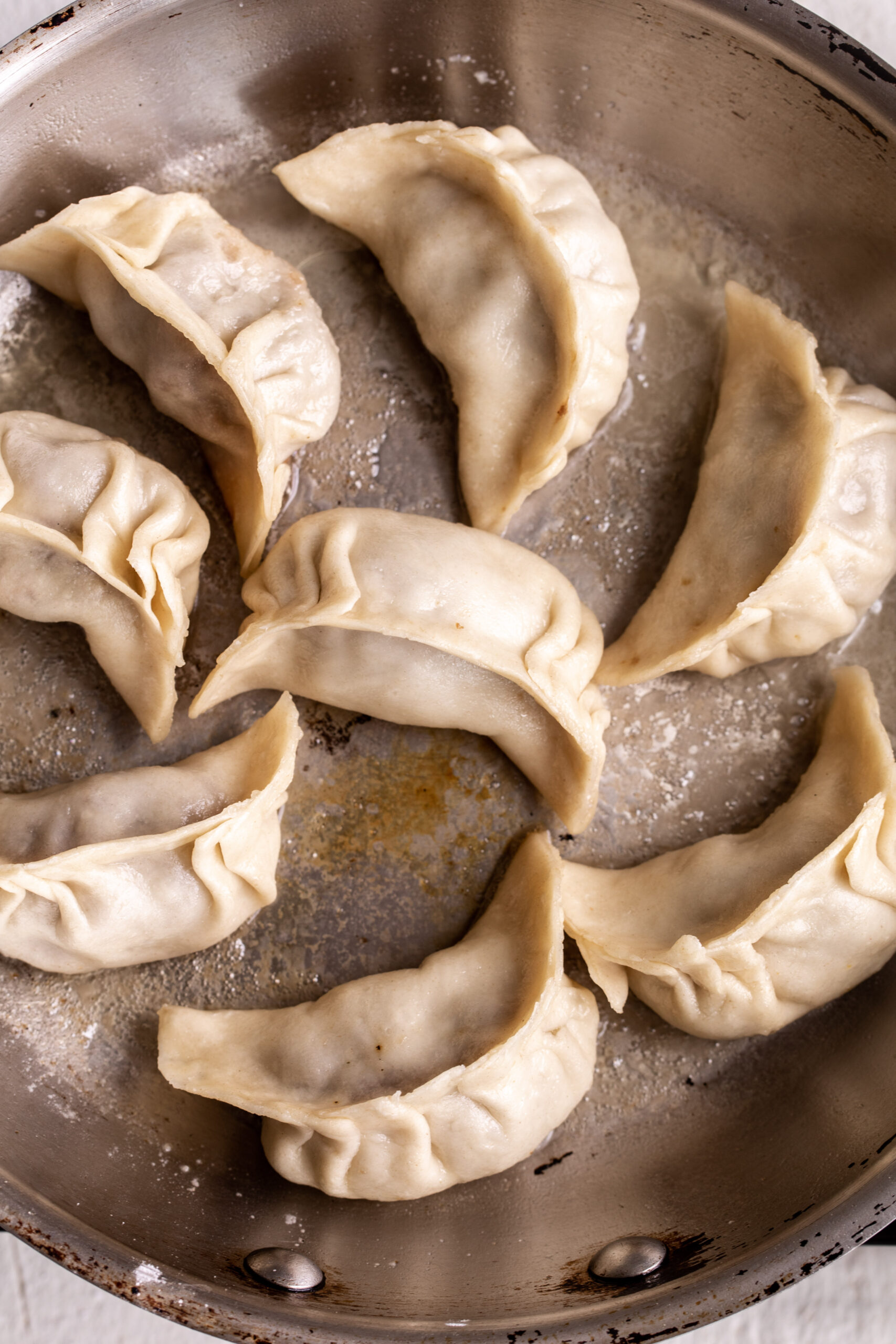 Cheeseburger Dumplings - Cooking with Cocktail Rings