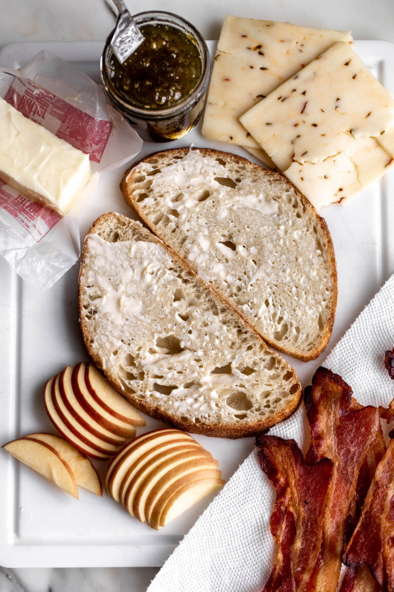 Spicy Grilled Cheese - Cooking with Cocktail Rings