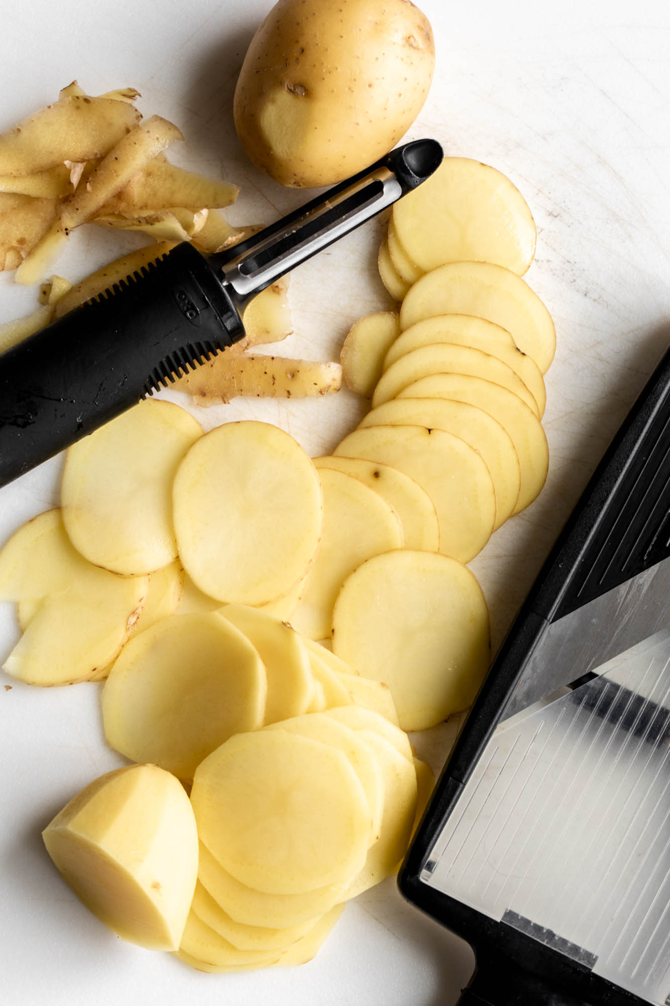 Loaded Baked Potato Pizza - Cooking with Cocktail Rings