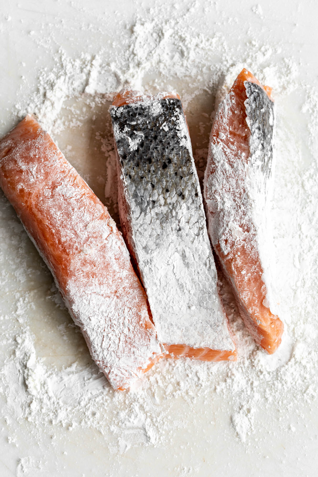 Crispy Salmon with Soy Tamarind Sauce - Cooking with Cocktail Rings