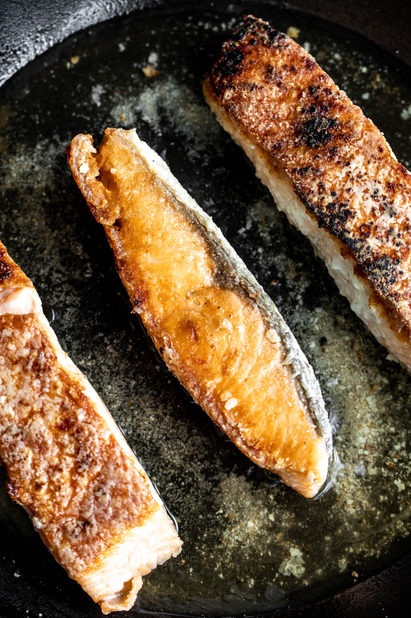 Crispy Salmon with Soy Tamarind Sauce - Cooking with Cocktail Rings