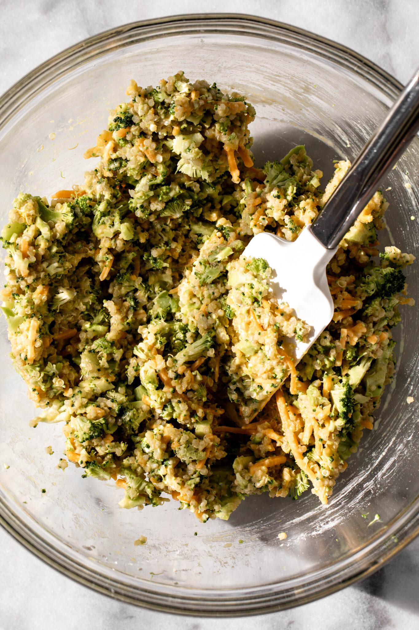 Broccoli Cheddar Quinoa Bites - Cooking with Cocktail Rings